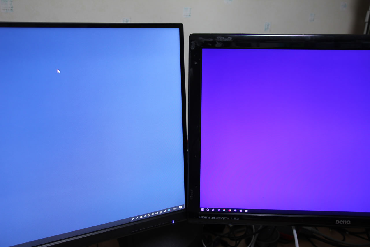 【レビュー】自由に動かせピタッと止まる液晶ディスプレイアーム『FLEMOデスクマウントアームデュアル』 | デジタルマガジン